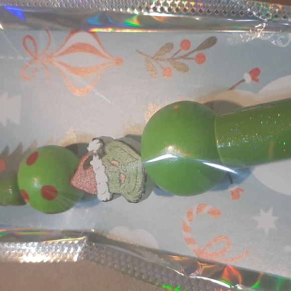 The Grinch | Other | Grinch Handmade Beaded Pen | Poshmark